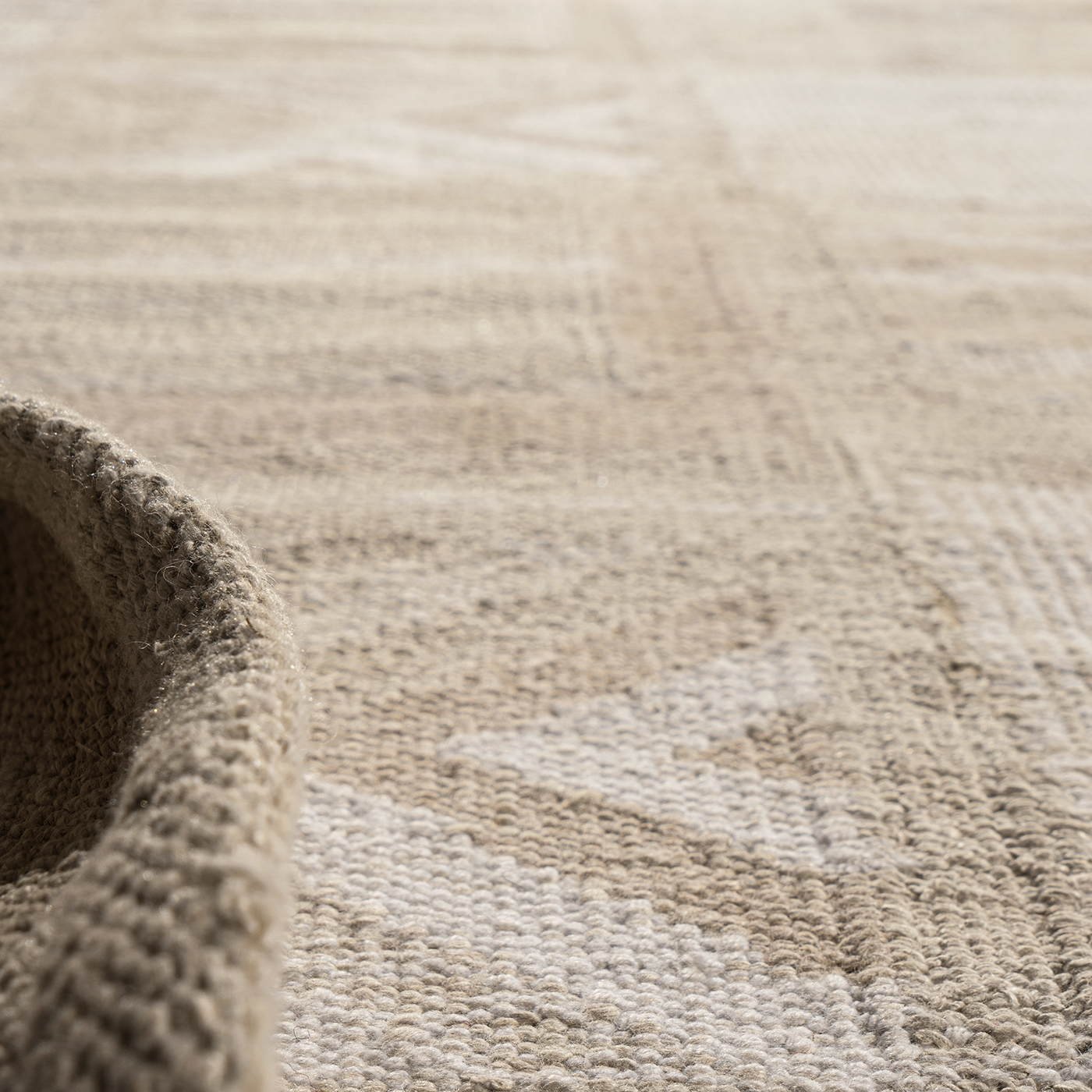 Scandinavian Beige Flatweave Crescent Design - N-7133 - Lavender ...